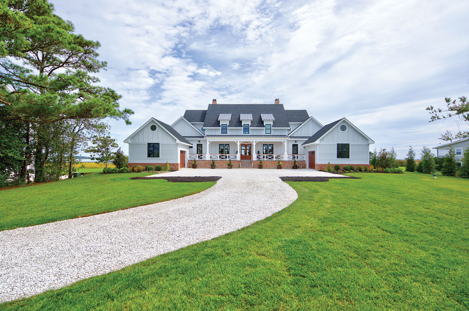 A Modern Surf Farmhouse - Coastal Style Magazine